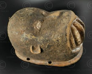 Une sélection unique de African masks par Under the Bo - Arts et ...