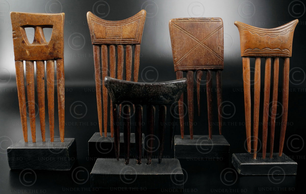 African combs 12UZ1C. Baule and Ashanti cultures, Ivory Coast, West ...