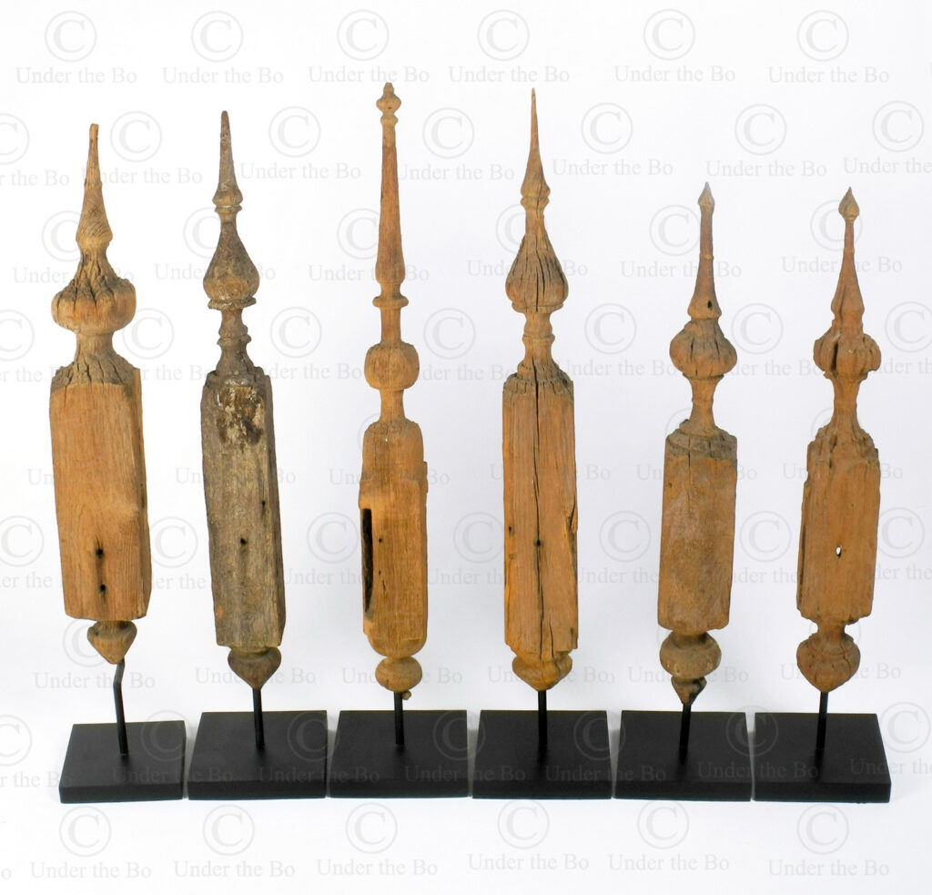 Flèches faitières du Lanna T483. Région de Lanna, nord de la Thaïlande.